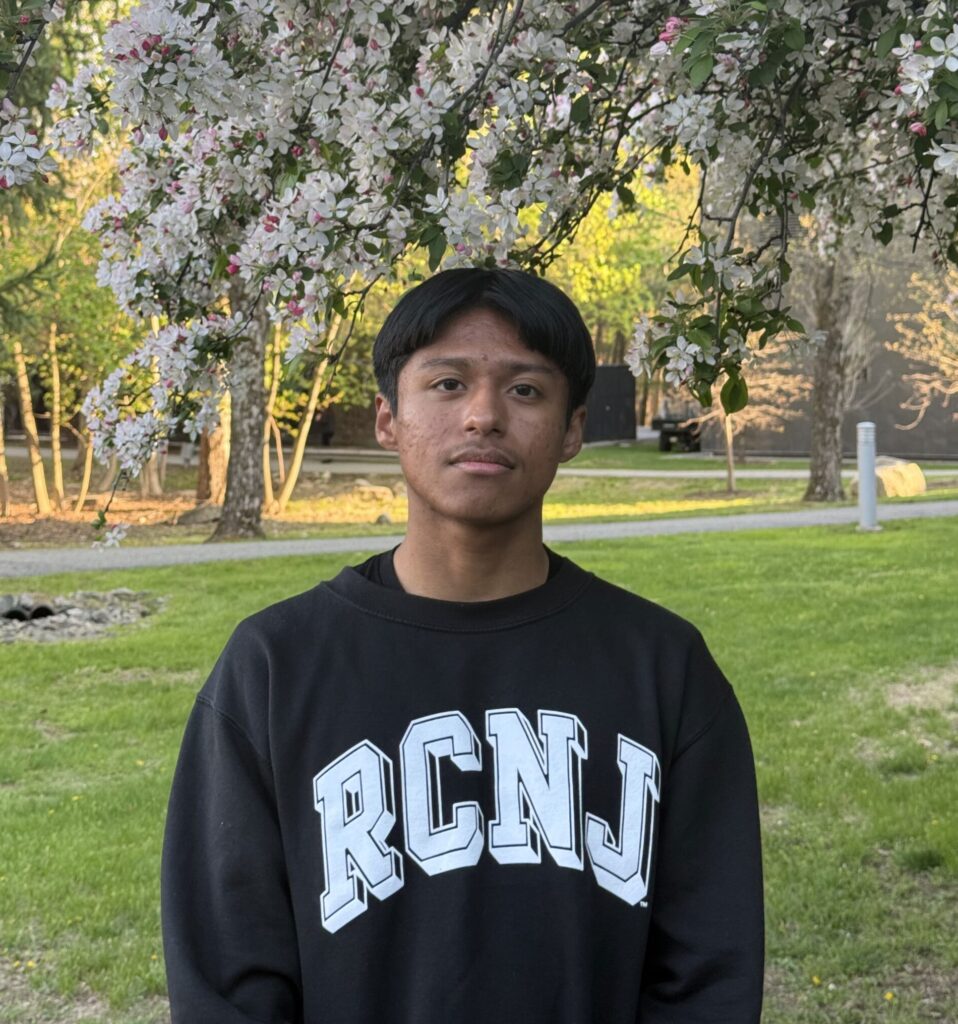 Edy Martinez - Peer Facilitators