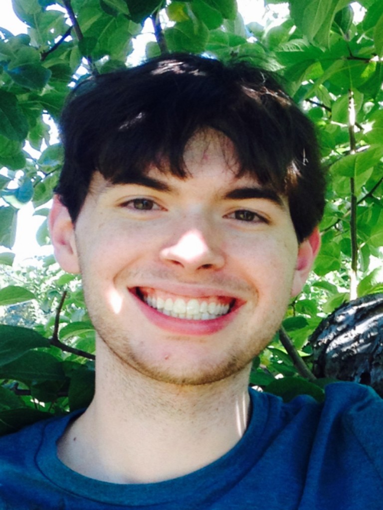 Fred and Florence Thomases Scholarship - Scholarships