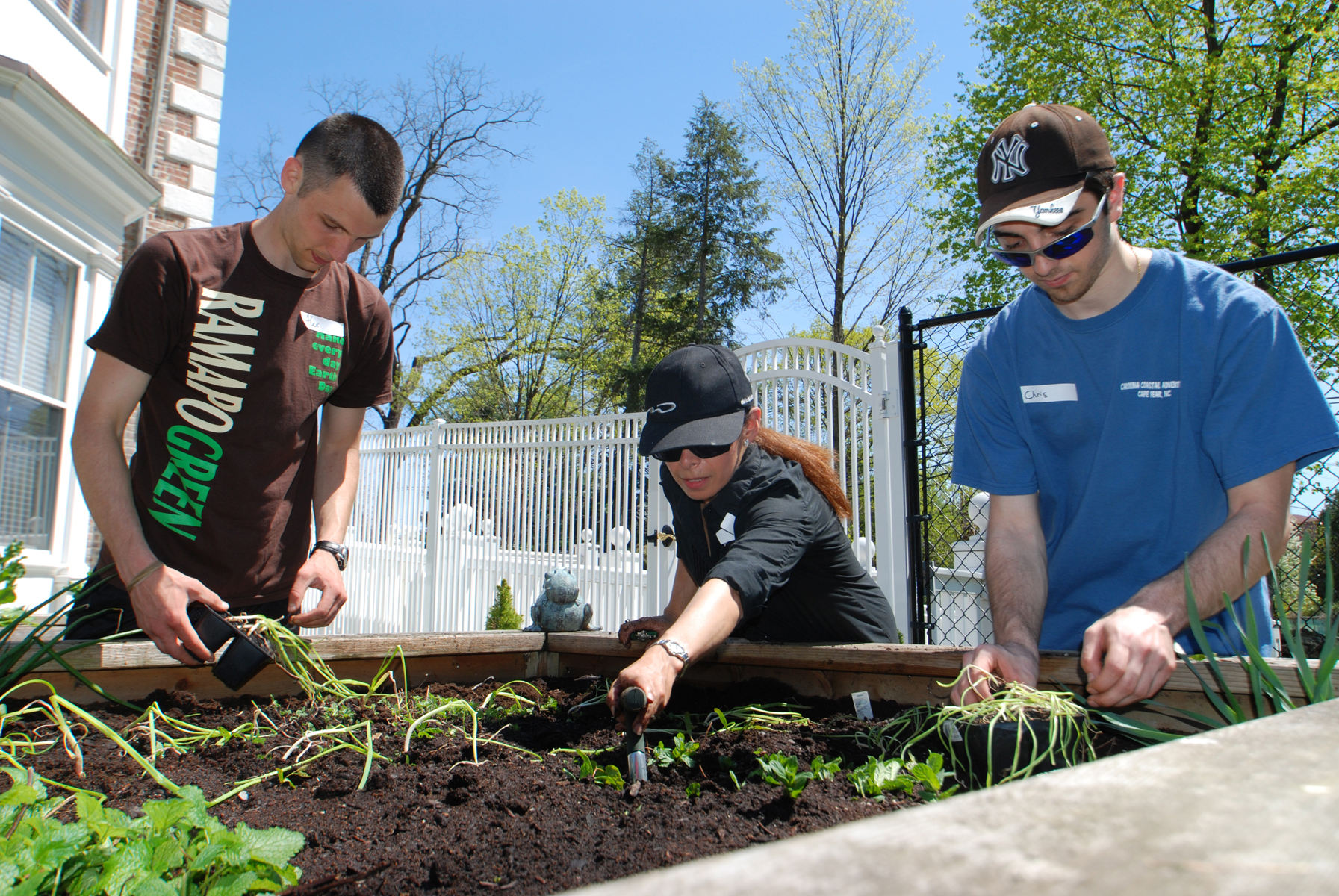 Jackie Ehlert-Mercer and Founders of the Havemeyer Edible Garden (HEF ...