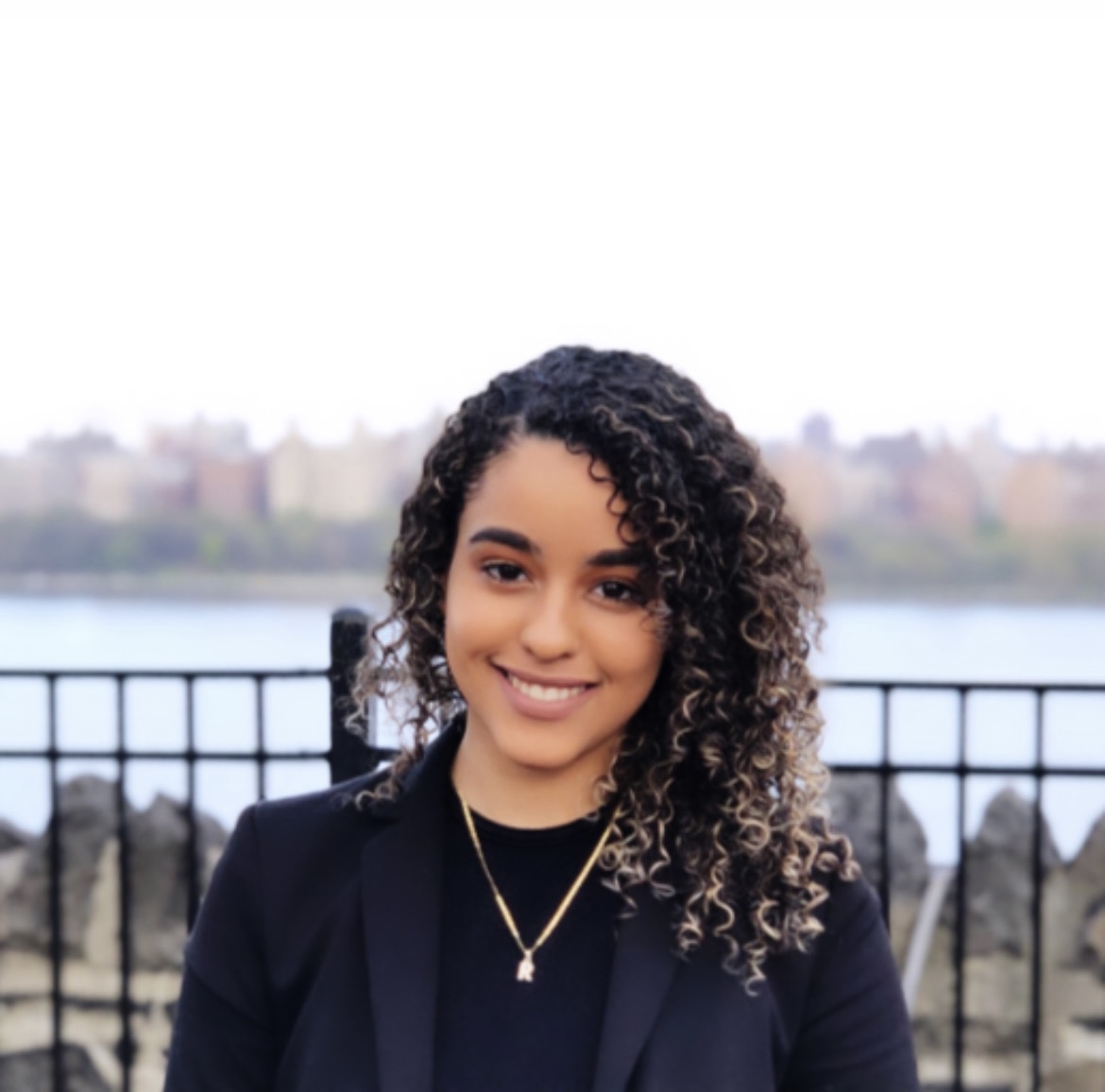 Rosario Family Scholarship - Scholarships