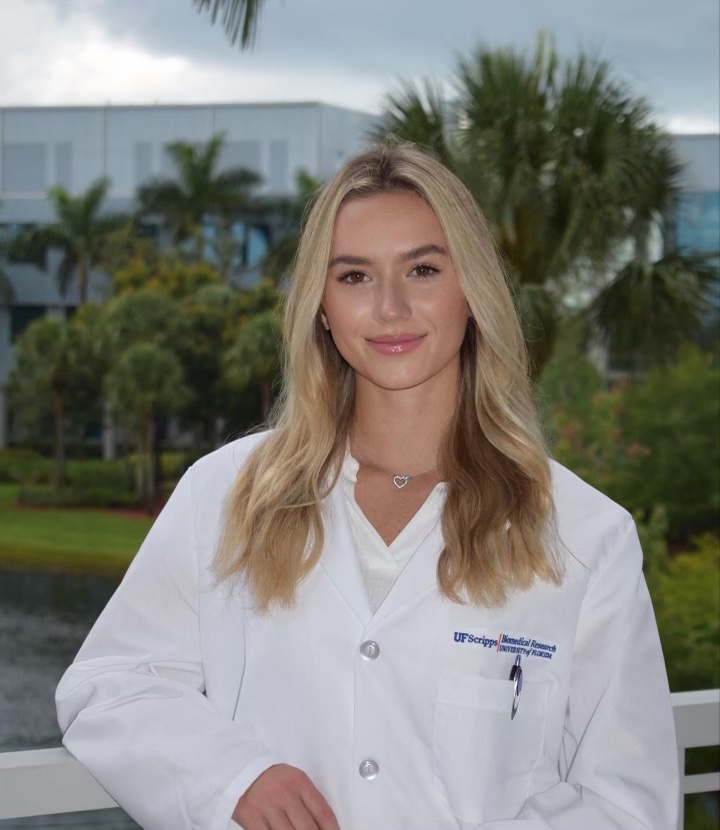 Garber, Jackie and Paul Scholarship - Scholarships